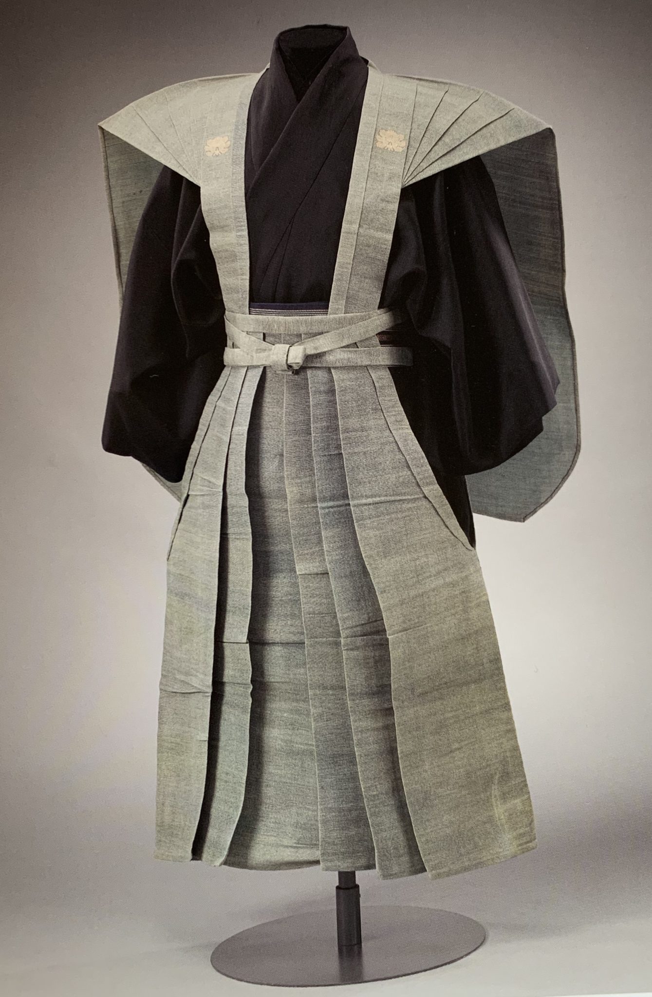 What is the Hakama? for women and history – cafe93cool